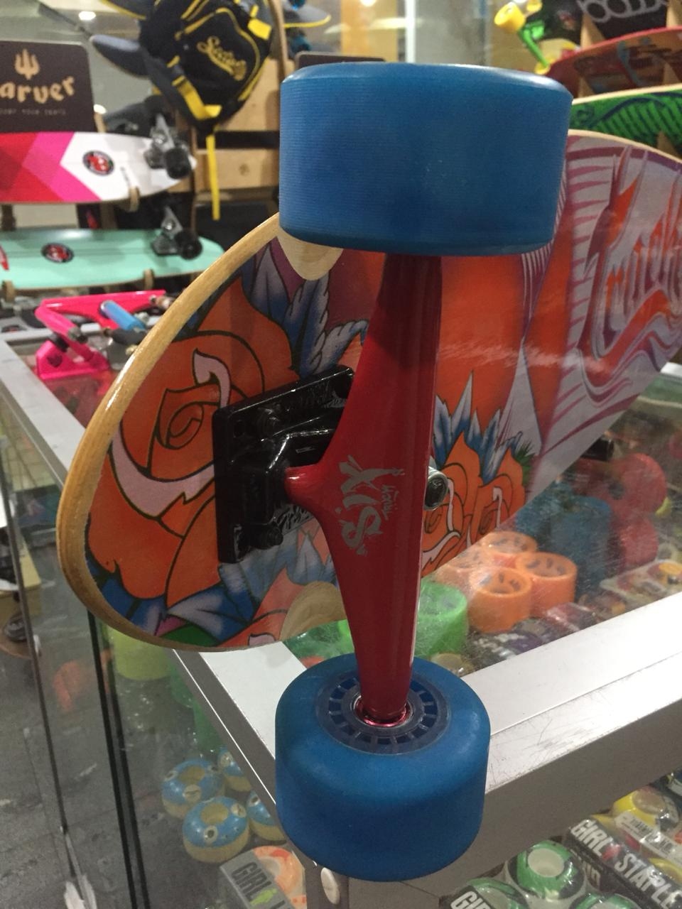 Venda de Skates Completos - Skate Completo Longboard Tracker Red Logo